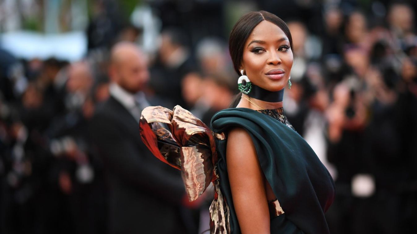SONLINE - Naomi Campbell félt Tyra Bankstől