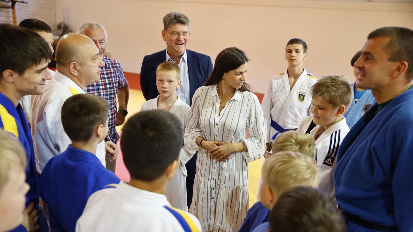 Háborúból a kaposvári tatamira