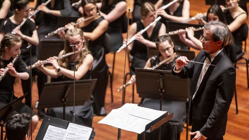 SONLINE - Meghirdette 2022/2023-as évadát a Szent István ...