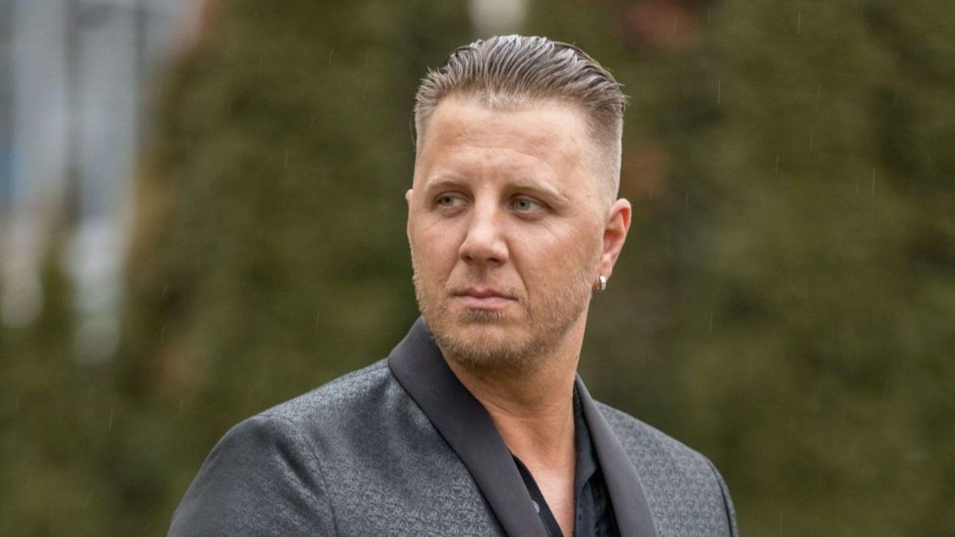 SONLINE - Családja sem érti, miért kellett titkosítani Zámbó Jimmy ...