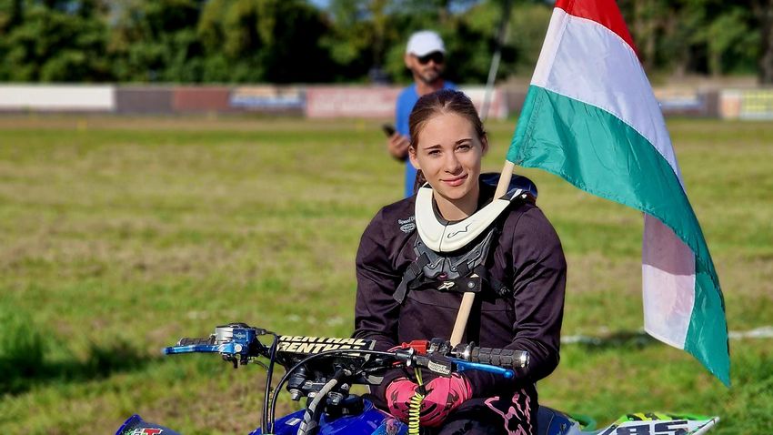 SONLINE - Felnőttek és juniorok között is eredményes Mohácsi Zsófia