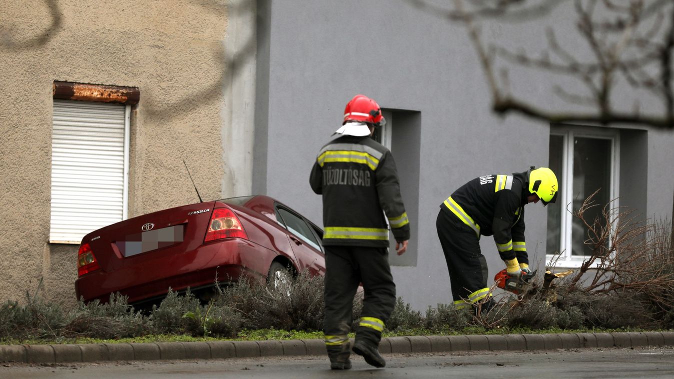 Probléma a sofőrök kialavatlansága