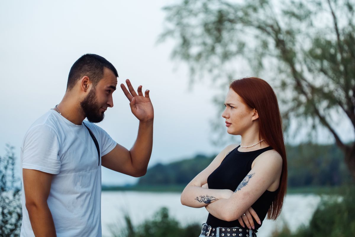 Zaklatás Kaposváron, nő zaklat férfi