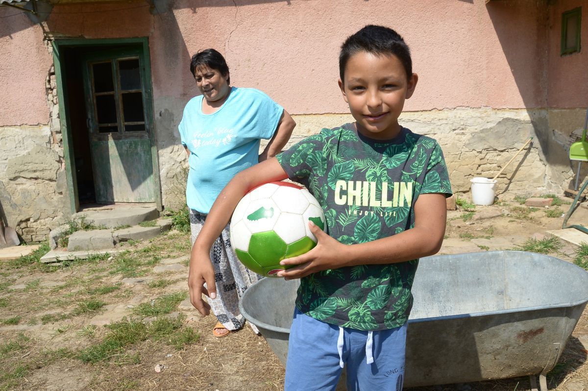 Szegénység a digitális korban: így szakadnak le a magyar családok az ...