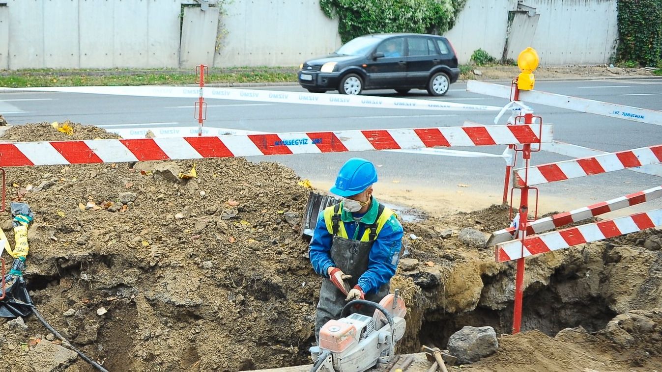 Szivattyút cserélnek, ezért nem lesz víz ezeken a helyeken